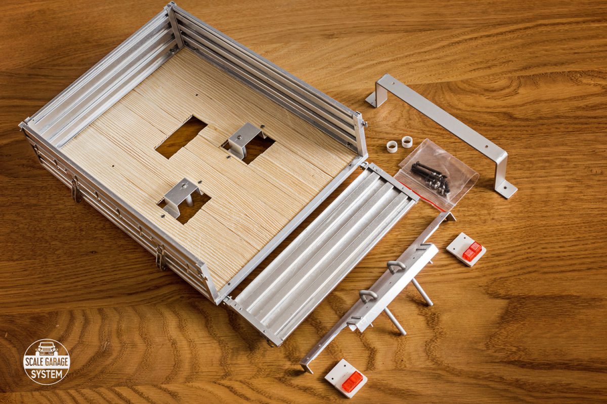 RC ACCESSORIES | Scale Garage System